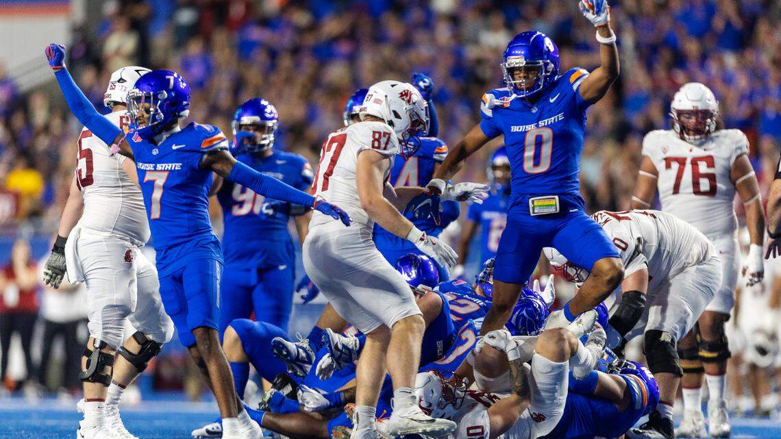 Boise State jumps in AP Top 25 after win over Washington State | Idaho ...
