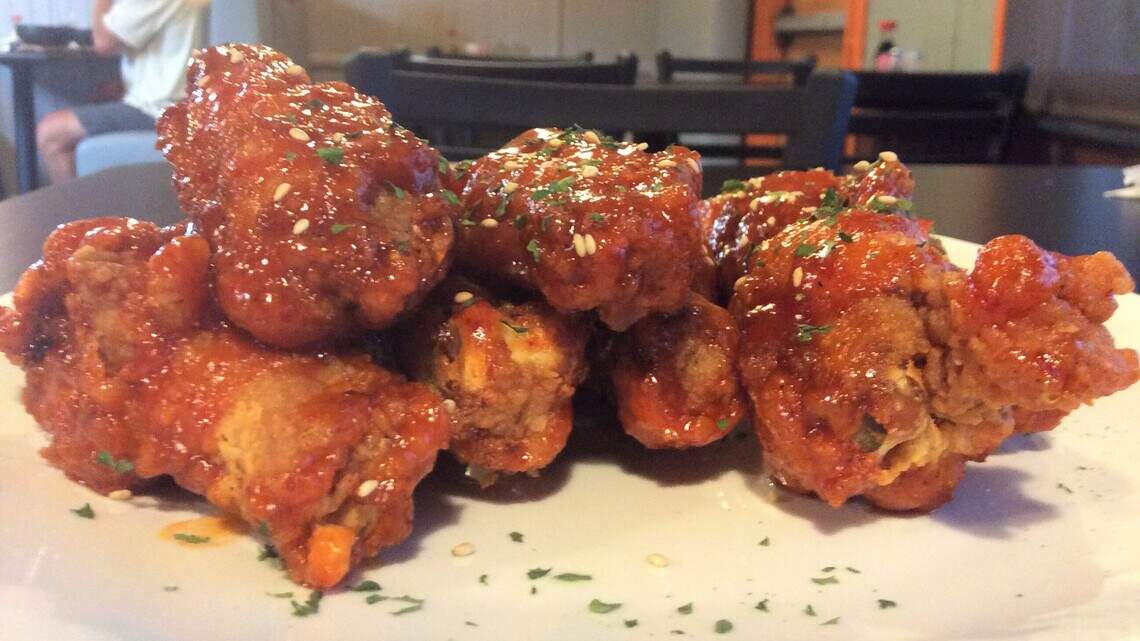 Vons Chicken opens Korean fried chicken restaurant in Boise | Idaho ...