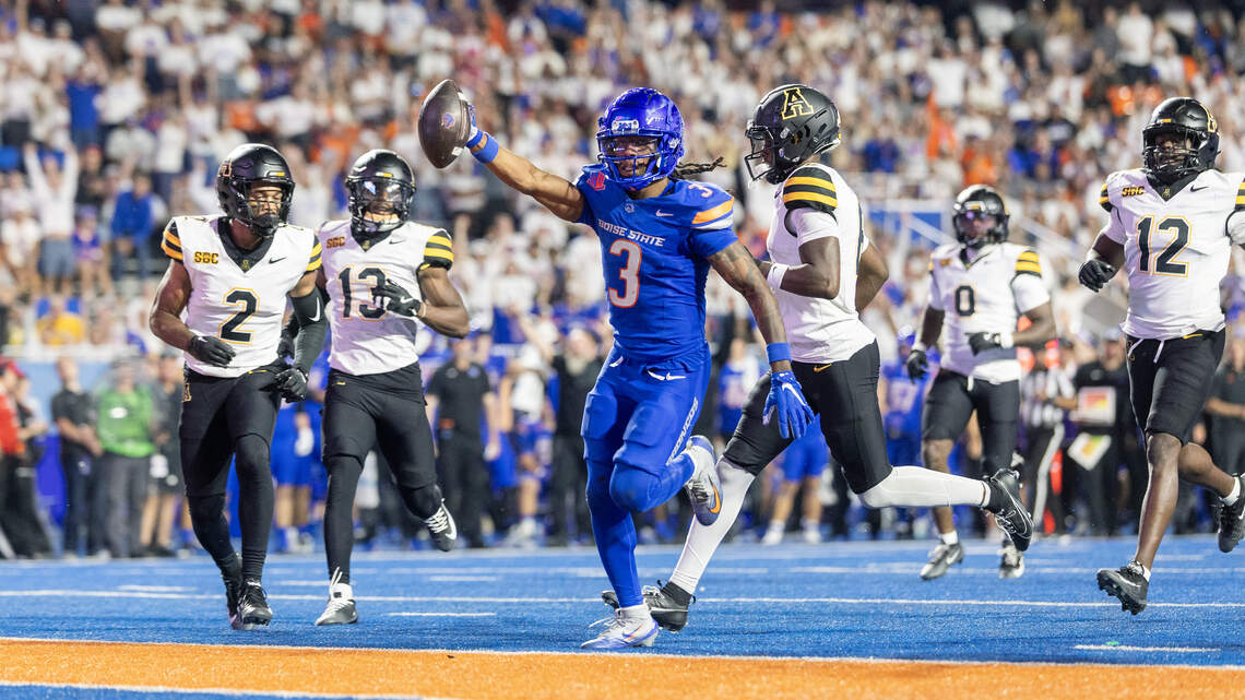 Boise State’s offense keeps rolling in rout over App State | Idaho ...