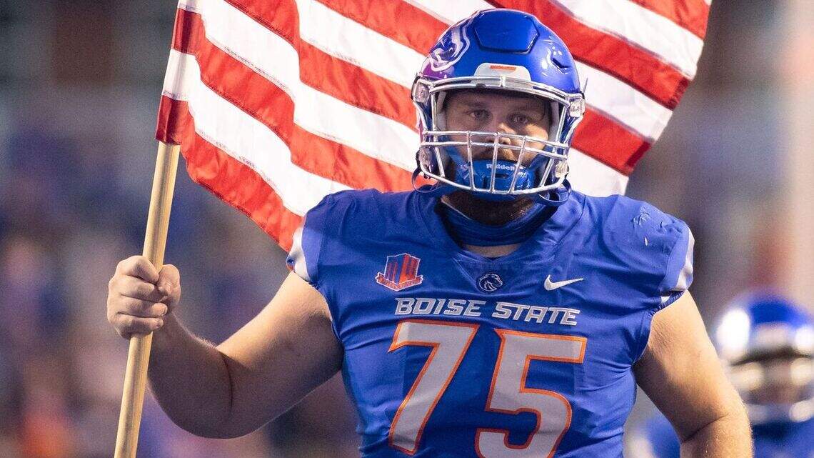 Boise State football players Will Farrar, Jared Reed coach | Idaho ...