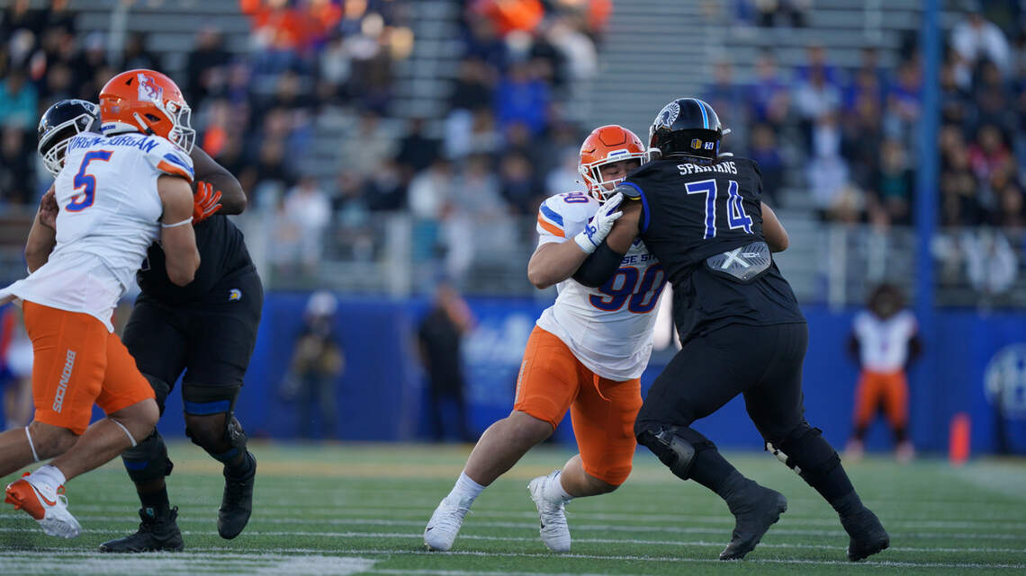 Boise State rises above rival in latest AP Top 25 rankings | Idaho ...
