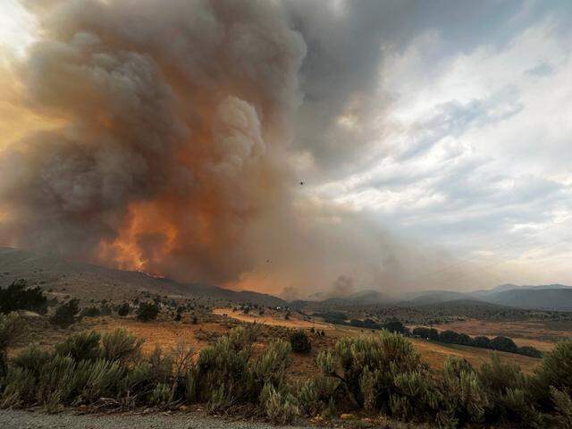 Sections of I-84 are closed as wildfire spreads to interstate | Idaho ...